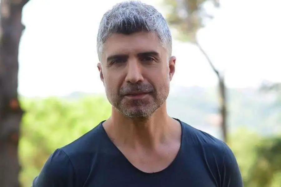 5 cosas que no sabías de Özcan Deniz que te sorprenderán