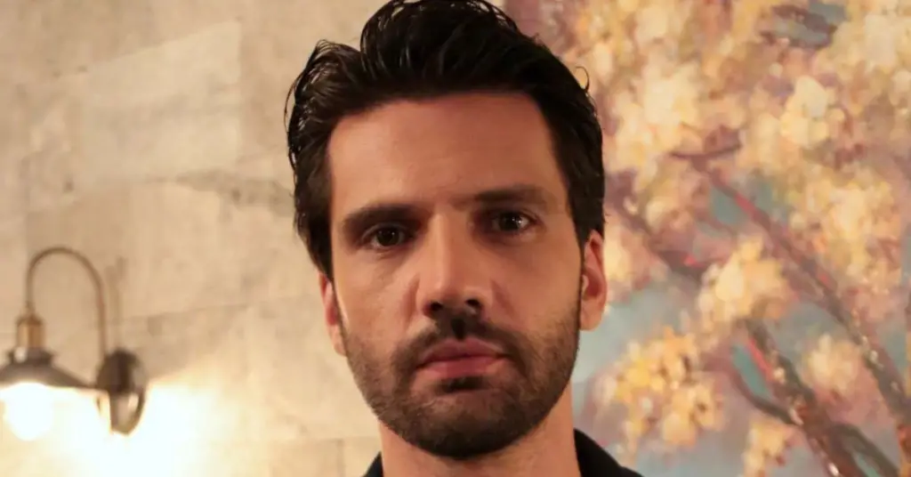 Los actores turcos más guapos y de más éxito del momento